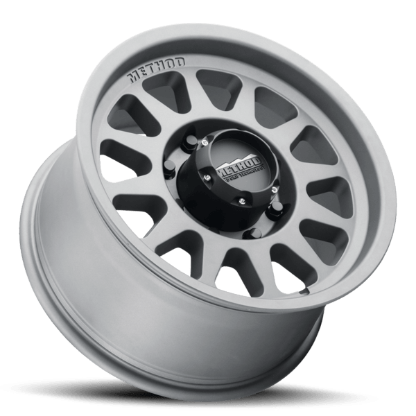 Method | 704 HD | Titanium – CJC Off Road